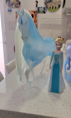 Disney Frozen 2 Elsa's Plus 15" Spirit Horse Water Nokk and 2nd Horse ...