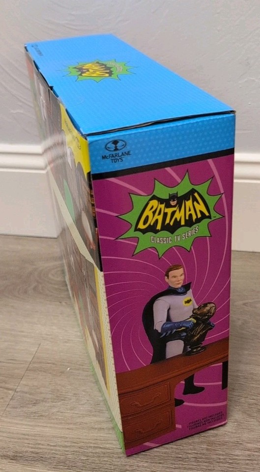 Batman DC Retro 66 Classics TV Series Wayne Manor Library Playset ...