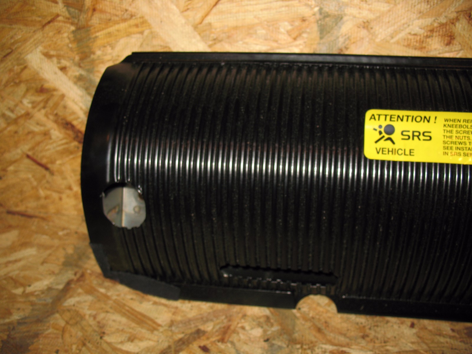 Volvo C70 S70 V70 Passenger Right RH Dash Lower Knee Bloster Pad Plate ...