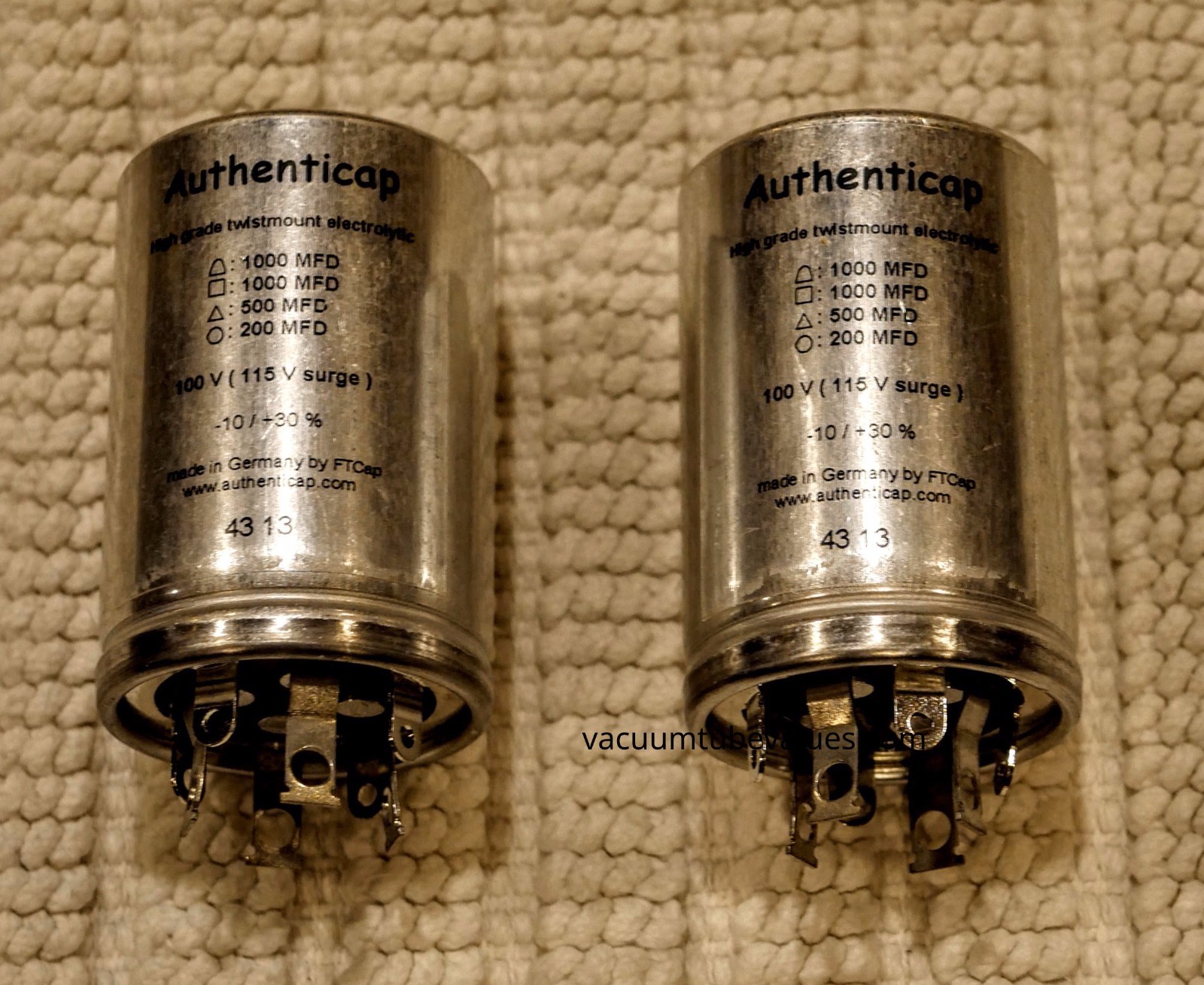 TWO 1000-1000-500-200 MFD 100V Twist Lock Capacitor Authenticap KTL-40 ...