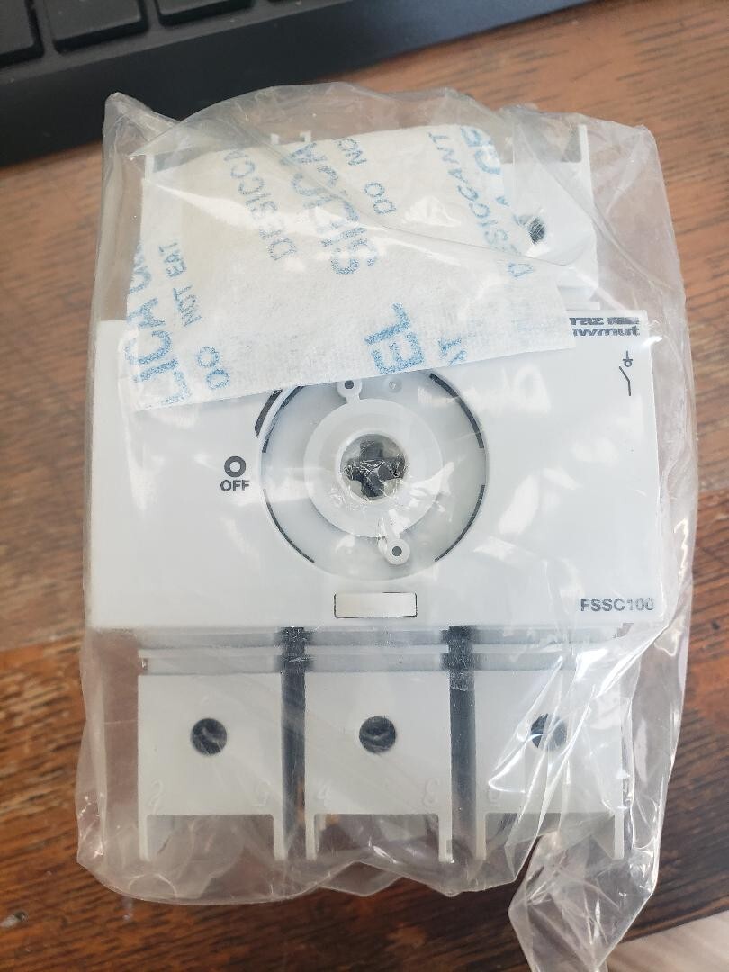FERRAZ SHAWMUT/MERSEN DISCONNECT SWITCH FSSC100 600Vac 3P 100A | eBay