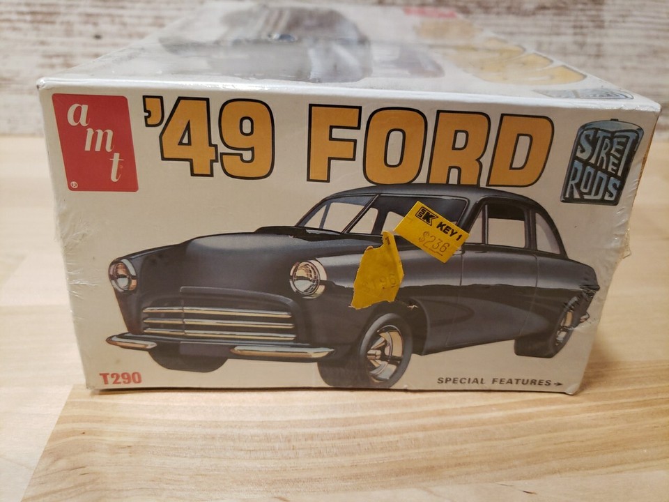 SEALED AMT-T290 Vintage Street Rods '49 Ford Custom Coupe FREE SHIPPING ...