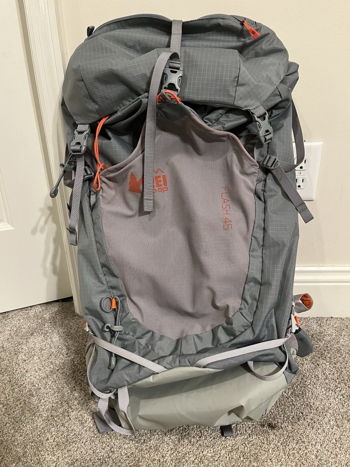 REI Flash 45 Backpack, Great Condition | eBay
