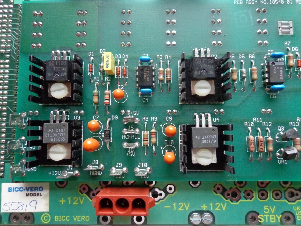 BICC VERO VME Bus J1 9 Slot Backplane With PCB 18540-01 Rev B | eBay