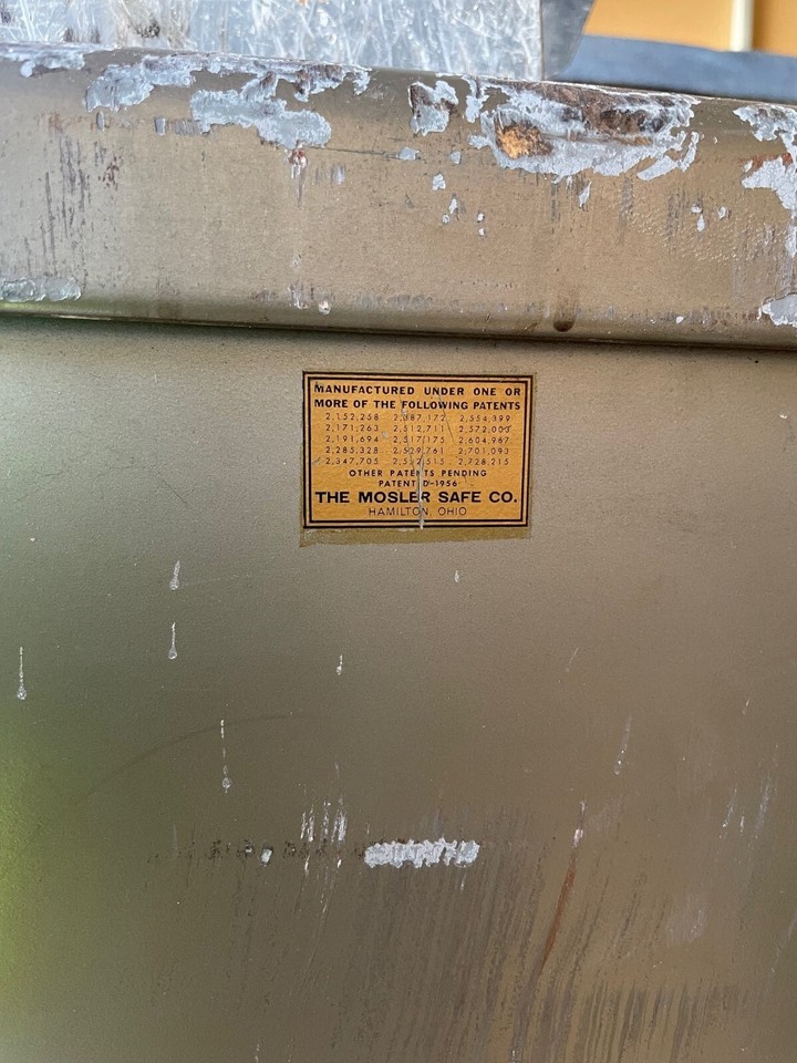 MOSLER SAFE 1957-1958 Great condition Fire and Burglary resistant. See ...