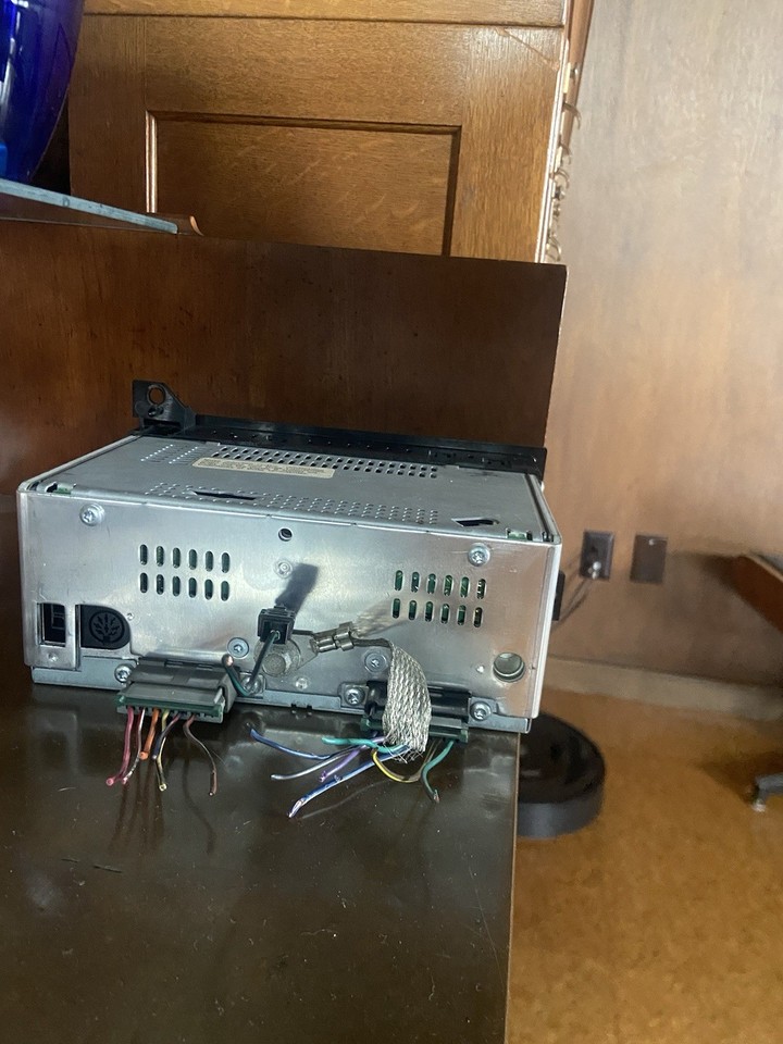 1987-2002 Dodge Chrysler Infinity Stereo 5-Band Radio AM FM Cassette OEM 5269425 | eBay