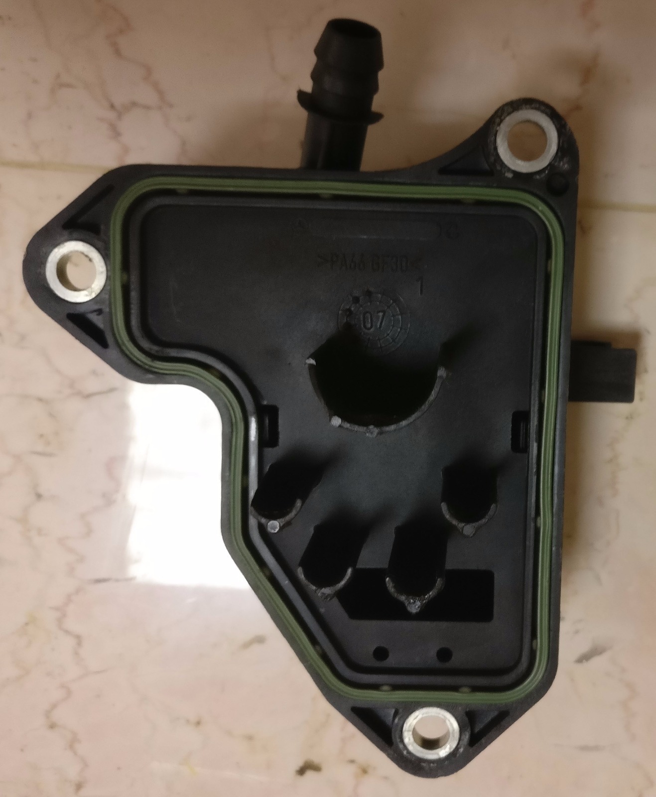 MERCEDES-BENZ OEM ENGINE OIL SEPARATOR - A2720160134 | eBay