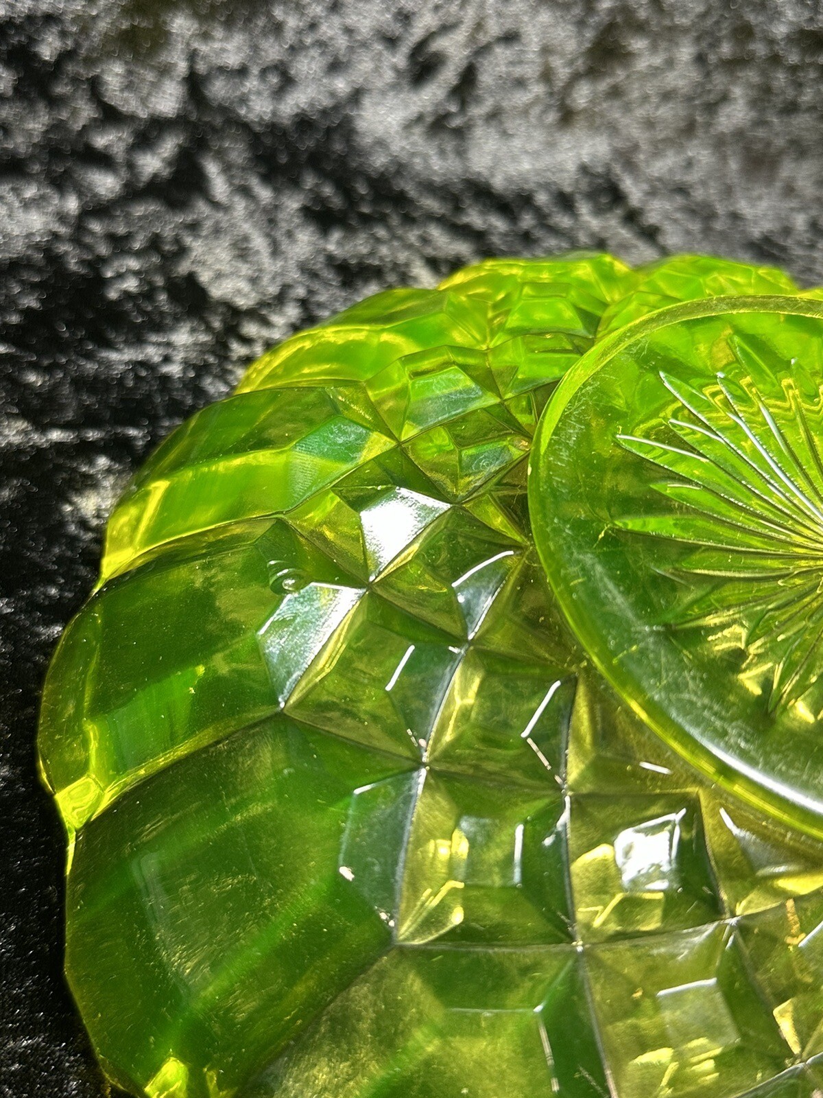 Crown Crystal Yellow Uranium Glass Starburst Bowl | eBay