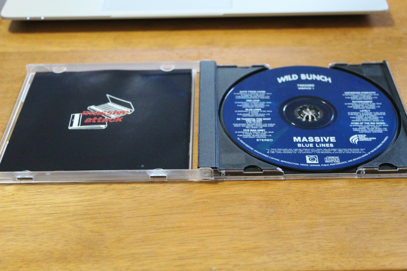 Massive Attack :: Blue Lines :: CD Album :: pre-owned :: FREE POSTAGE ...