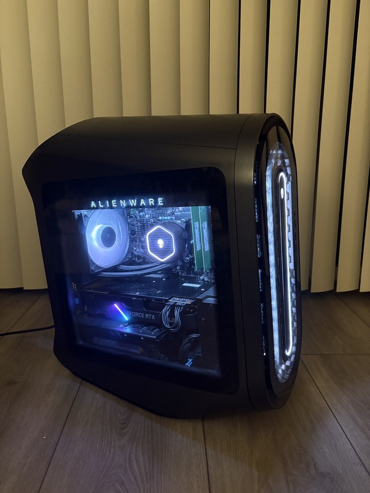 Alienware R14 (256GB SSD, Intel I9 12900KF, 32gb DDR5, RTX 2070 Super ...