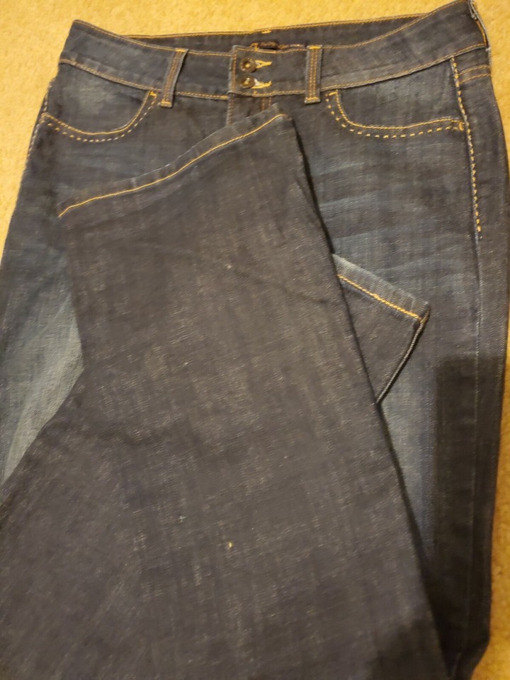 Levis 526 Slender BootCut misses 6 31 inch inseam | eBay