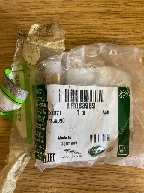 Genuine Land Rover/range Rover Connector - Valve Block to Pipe LR083989 ...