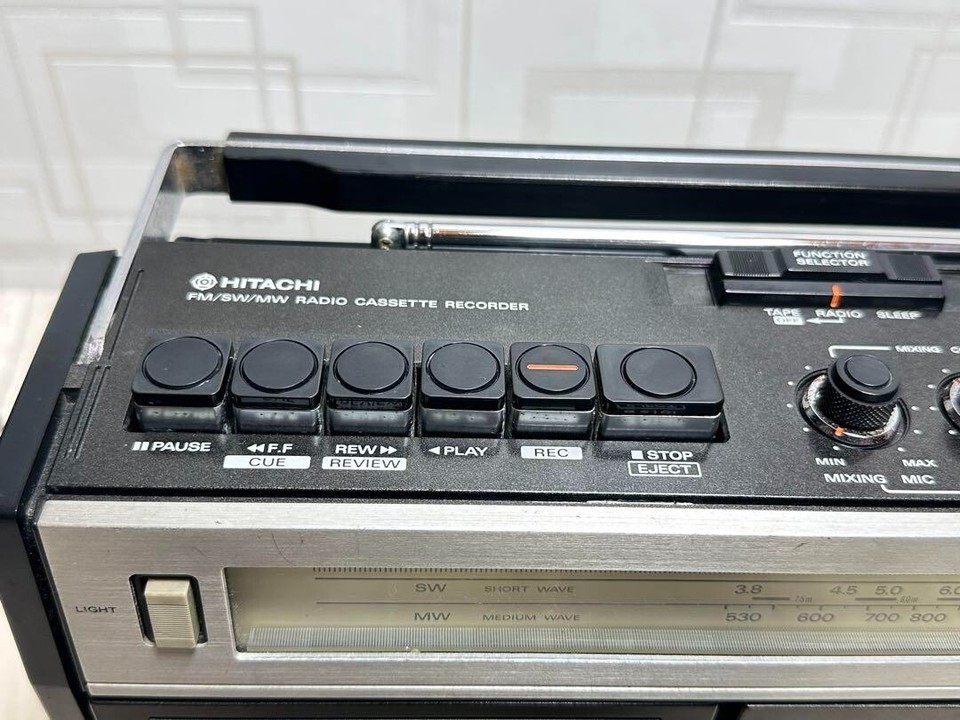 Hitachi TRK-5240 Vintage Boombox FM Radio Cassette Playback Serviced ...