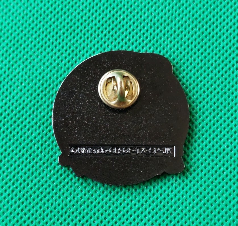 Pikachu Pokemon Millennium Pin Badge Japanese 2000 Nintendo From Japan ...