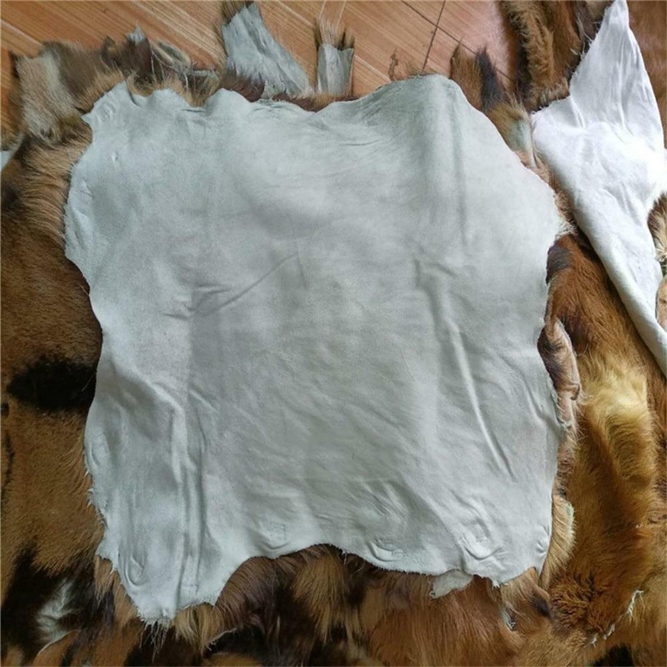 1 Piece Real Goat Skin Pelt Rug Hide Soft Tanned Leather for Craft ...