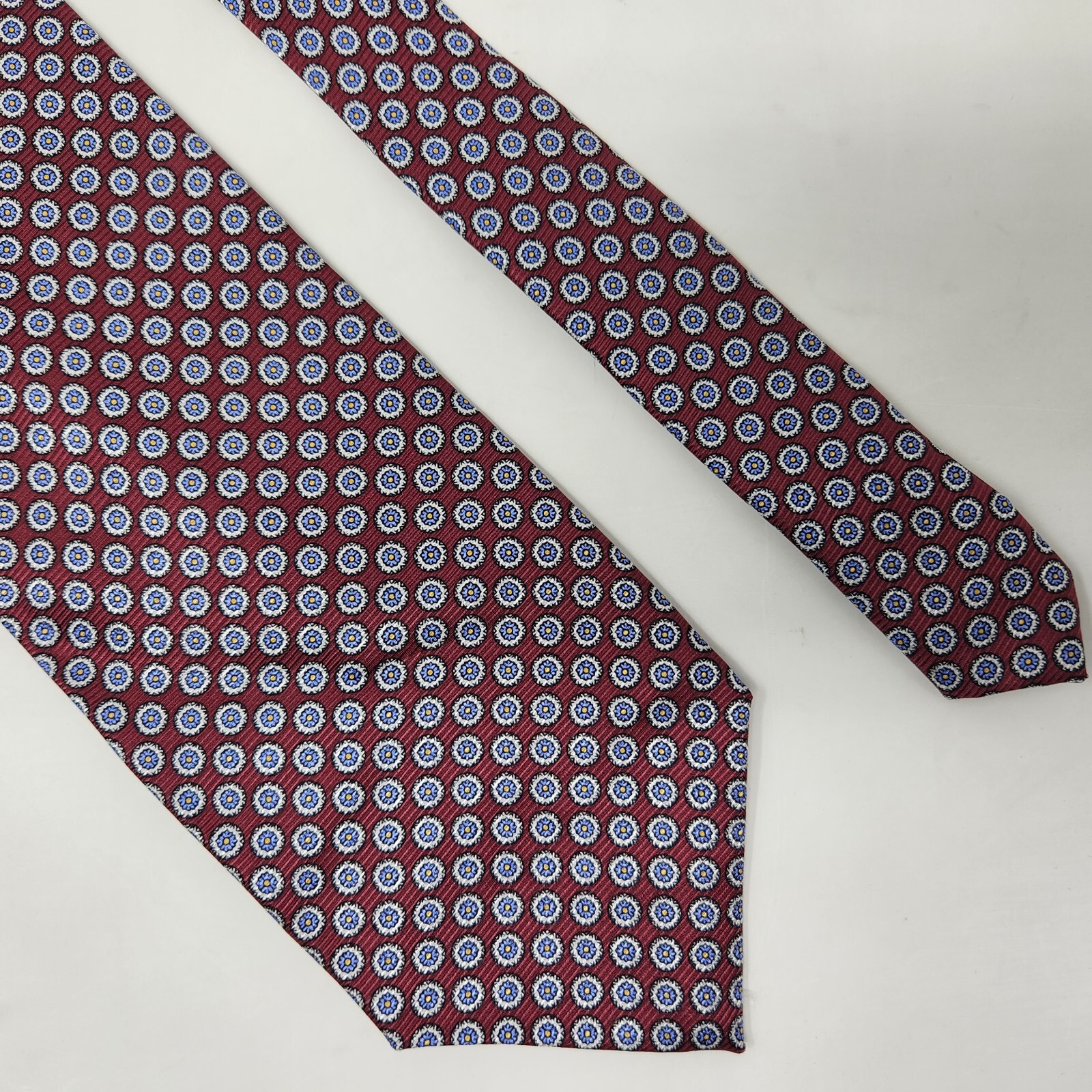 ROBERT TALBOTT SILK TIE RED BLUE SUNBURST FOULARD PATTERN 3.75" | eBay