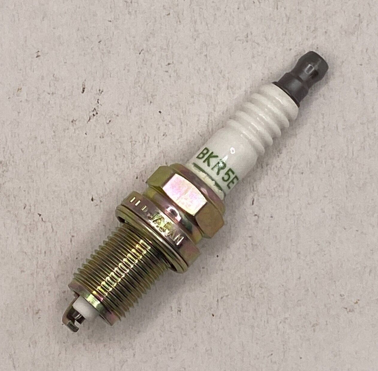 NGK BKR5EYA - Alternative spark plugs