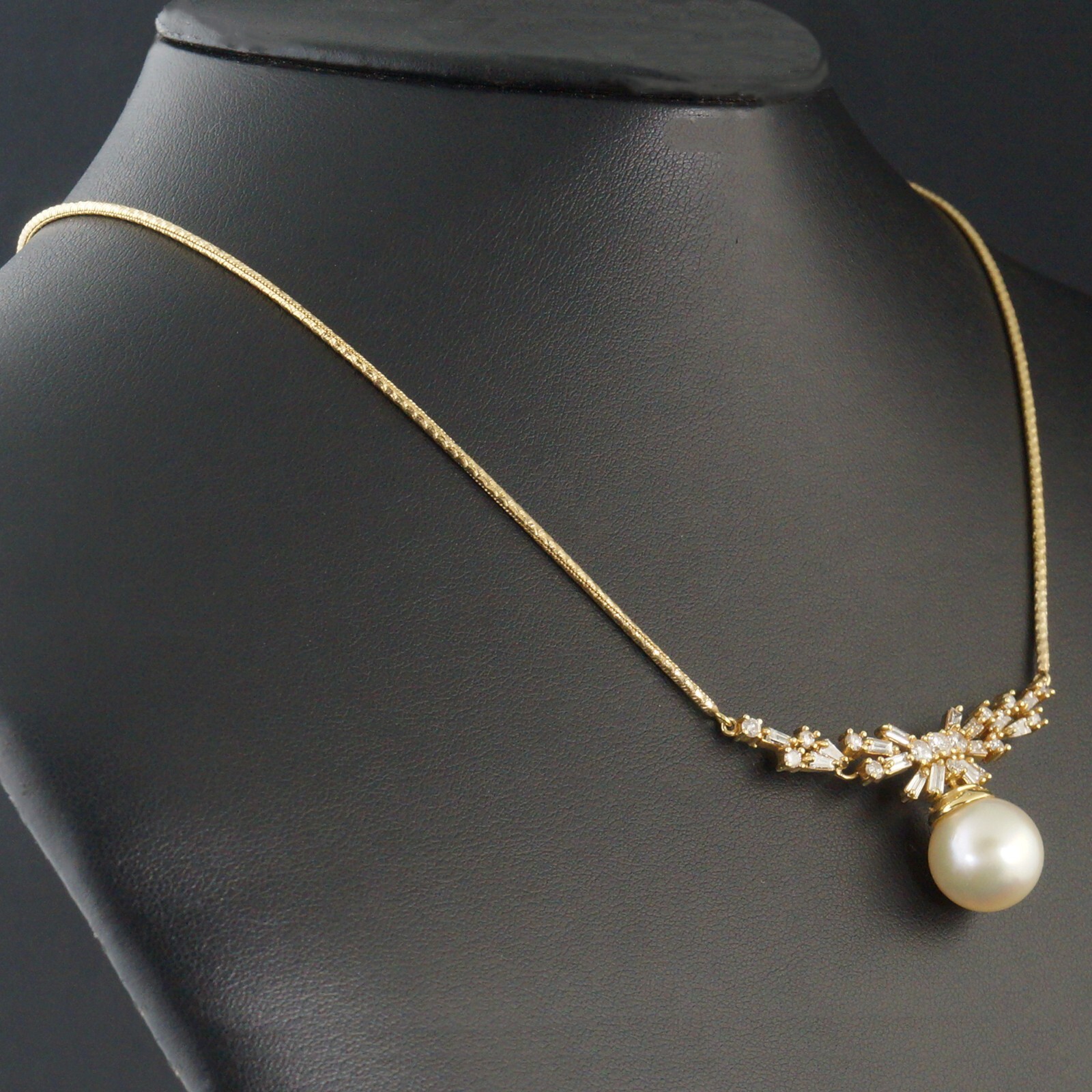 Solid 18K Gold 1.75ctw Diamond & 14mm South Sea Pearl Bow Pendant 16 ...