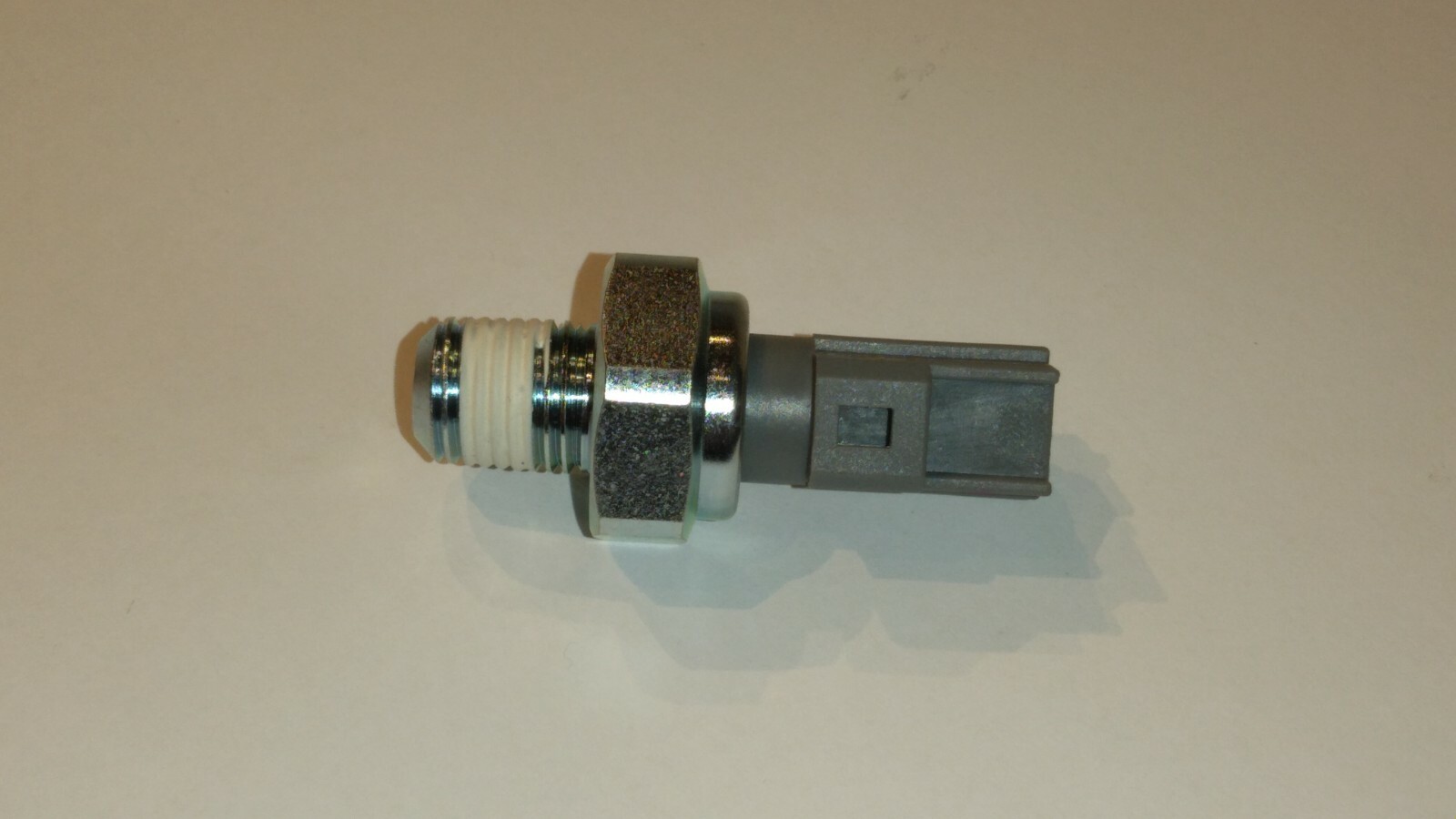 FORD DSG-423 GENIE 119481GT Engine Oil Pressure Switch DSG 423 119481 ...