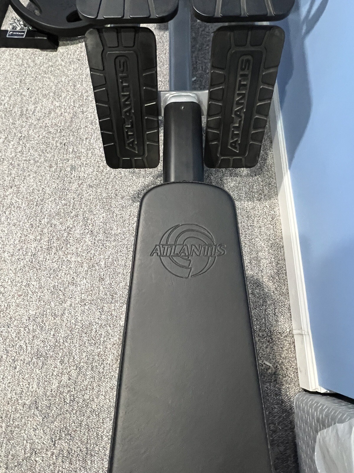 Atlantis D-124 Seated Row Machine | eBay