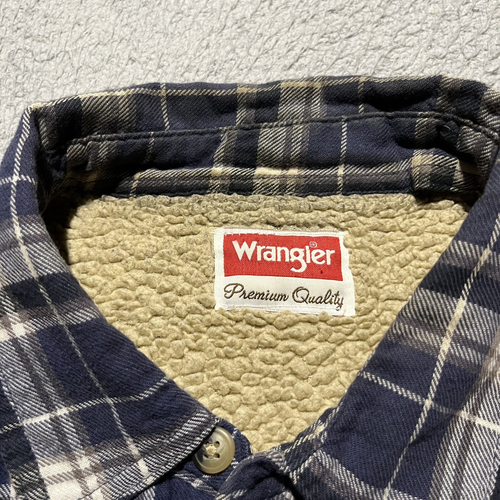 Wrangler Sherpa Lined Flannel Jacket Shacket Men’s XL… - Gem