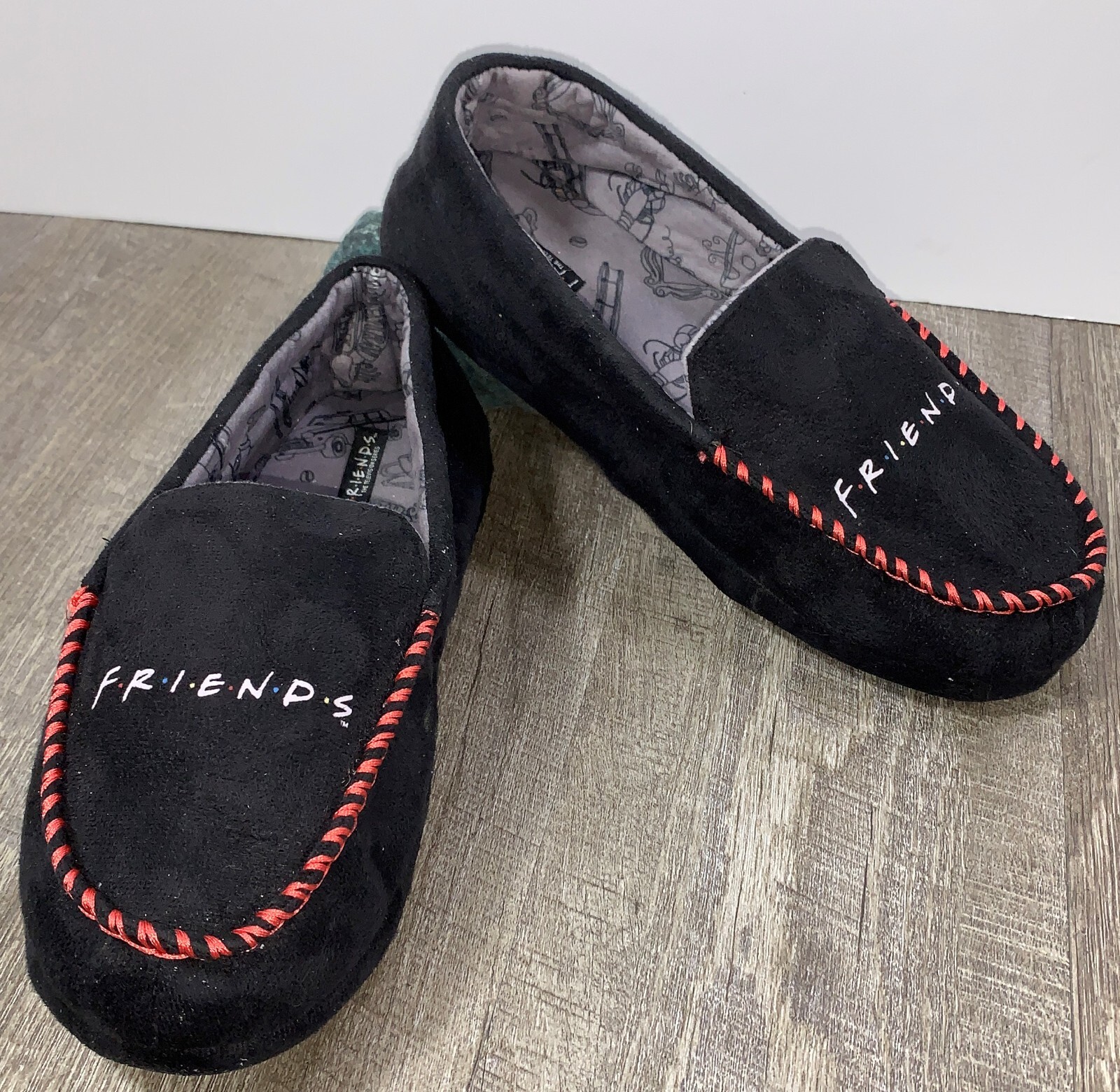Friends TV Show * Slippers * Black * Logo * 90's TV *… - Gem