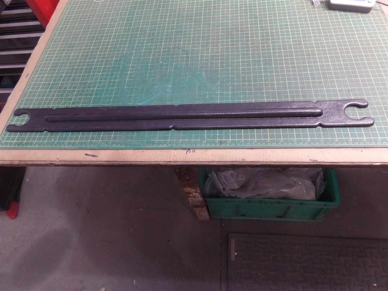 GENUINE GROVE MANLIFT 718410001 CABLE ROUTING HANGER BRACKET, 31" LONG ...