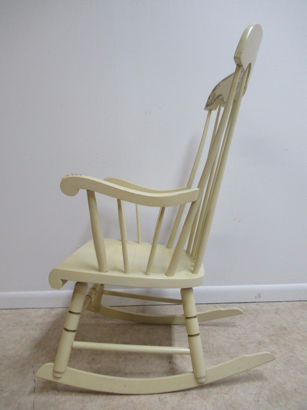 Bent Brothers White Hitchcock Paint Decorated Rocker Rocking Chair | eBay