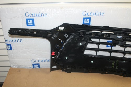 2019 - 2021 CHEVROLET BLAZER LT GRILLE 84612436 (OEM) | eBay