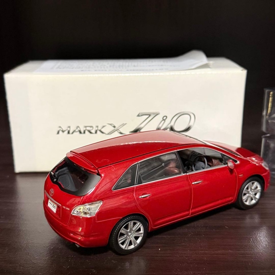 Mark X Zio Color Sample Red Mica Metallic Miniature Car | eBay