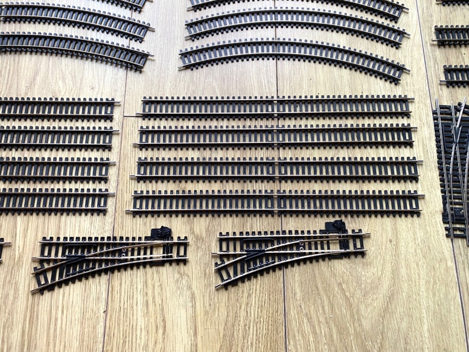OO Gauge HORNBY Nickel Silver track Model railway layout 1st-4th radius ...
