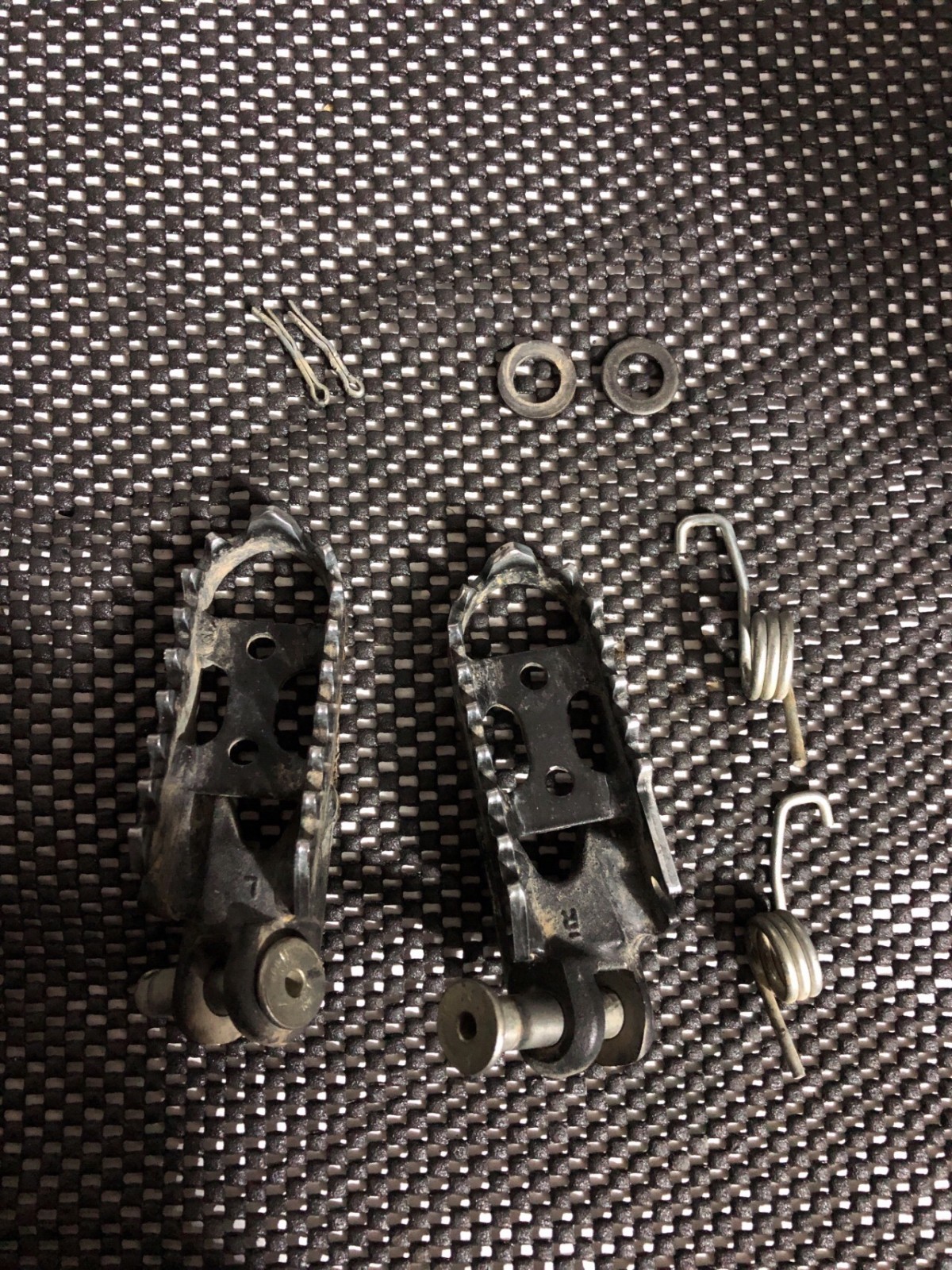 00-19 DRZ400SM DRZ 400S DRZ400SM OEM right & left footpegs foot pegs ...