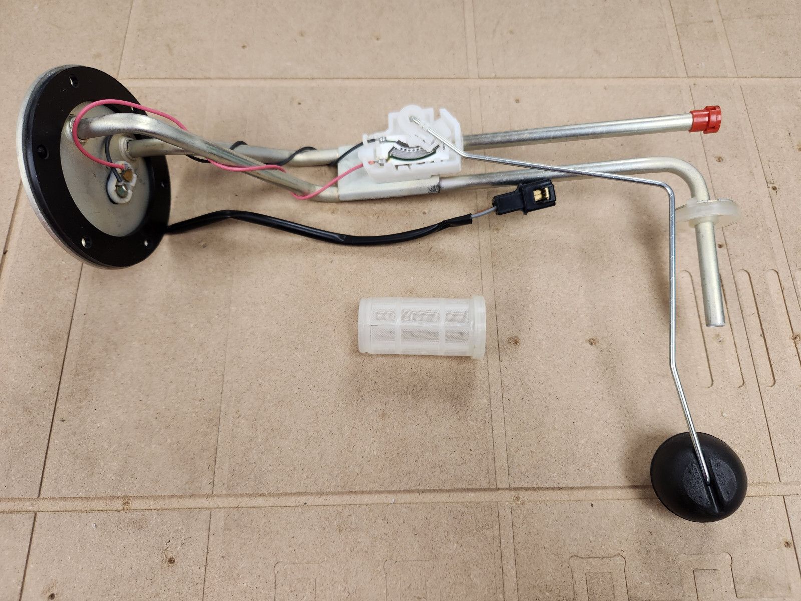 Mahindra Fuel Sending Unit (Float) - OEM - E007702463D91 | eBay