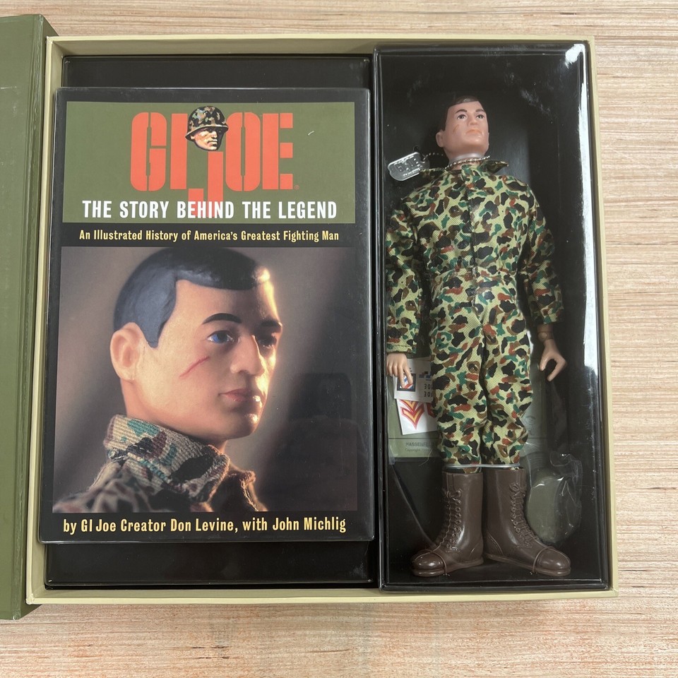 GI Joe Action Marine Masterpiece Edition Deluxe Book and Reproduction ...