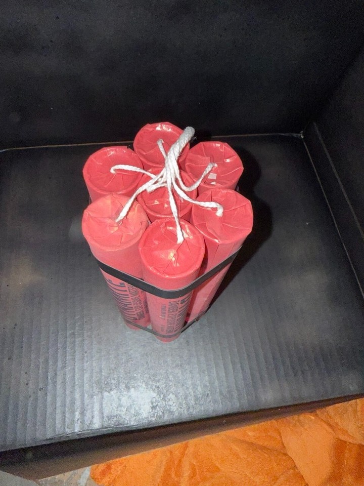 TNT Dynamite Bundle Replica Prop - 7 Sticks 8.25" x 1.3" each Display ...