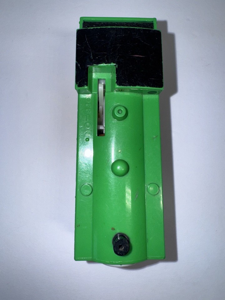 Thomas & Friends TrackMaster Duck Motorized Train Engine 1997 Works ...