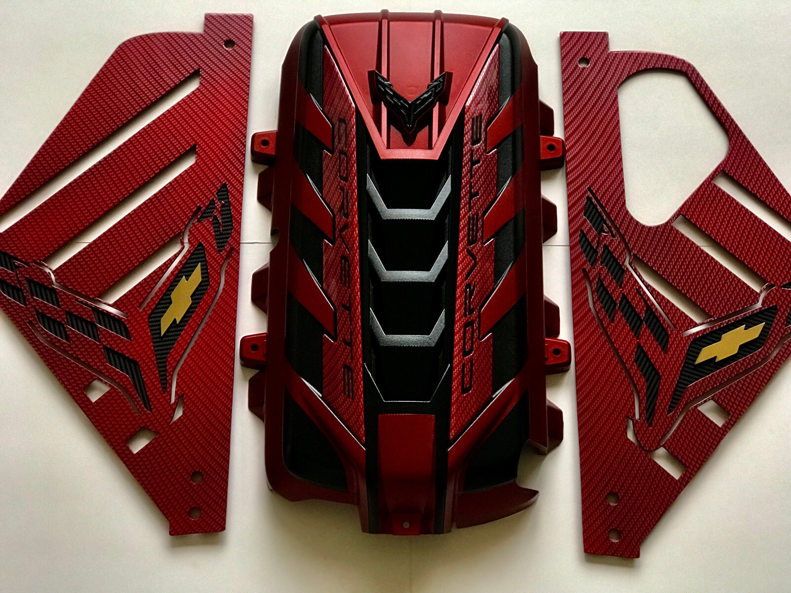 2020/24 CORVETTE C8 ENGINE COVER EDGE RED BLACK EMBLEM CARBON FIBER PKG ...