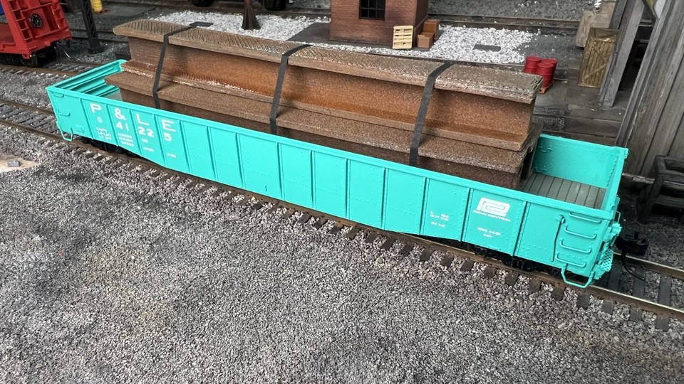 N Scale Steel Mill H-Beam Flat Car Load With Real Rust – Ready to Run ...