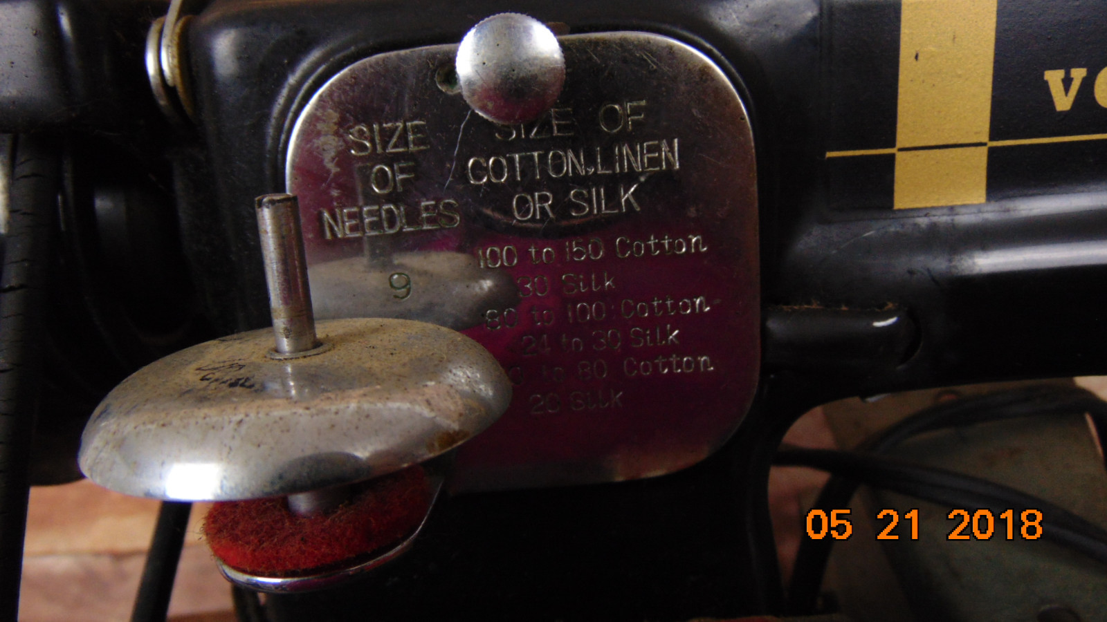 Vintage Sewing Machine deluxe vogue stitch spiegel Model 265RQL | eBay