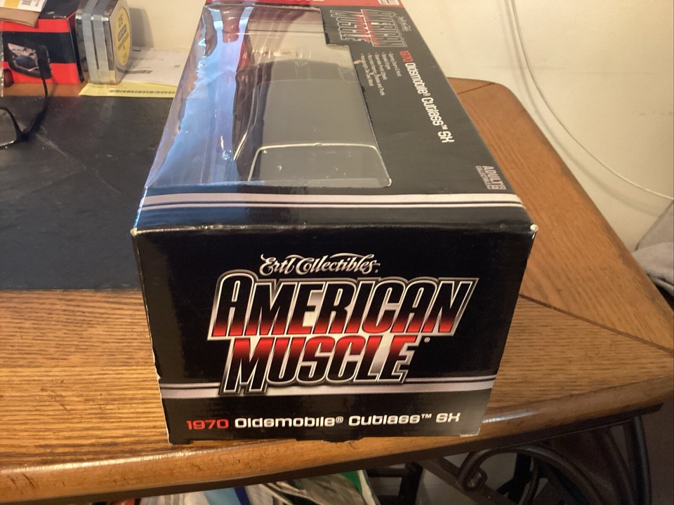 70 Oldsmobile Cutless SX ERTL American Muscle AW. 1/18 Scale NIB ...