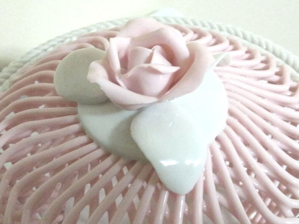 VTG Scalloped Reticulated PORCELAIN PINK LACE PINK ROSE TRINKET ...