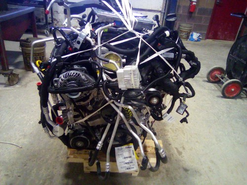 2025 Silverado L84 5.3l Engine + 10L80 Auto Trans LIFTOUT Assembly 4 Mi ...