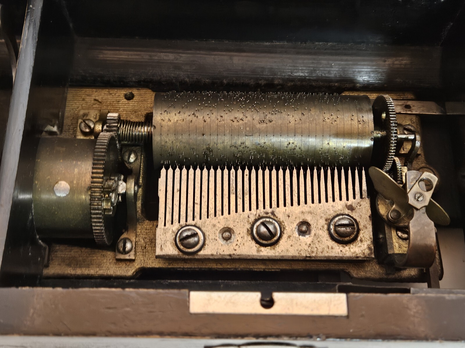 Antique 19th C. Victorian 5 Song Swiss Cylinder Coin Operated Wind-Up ...