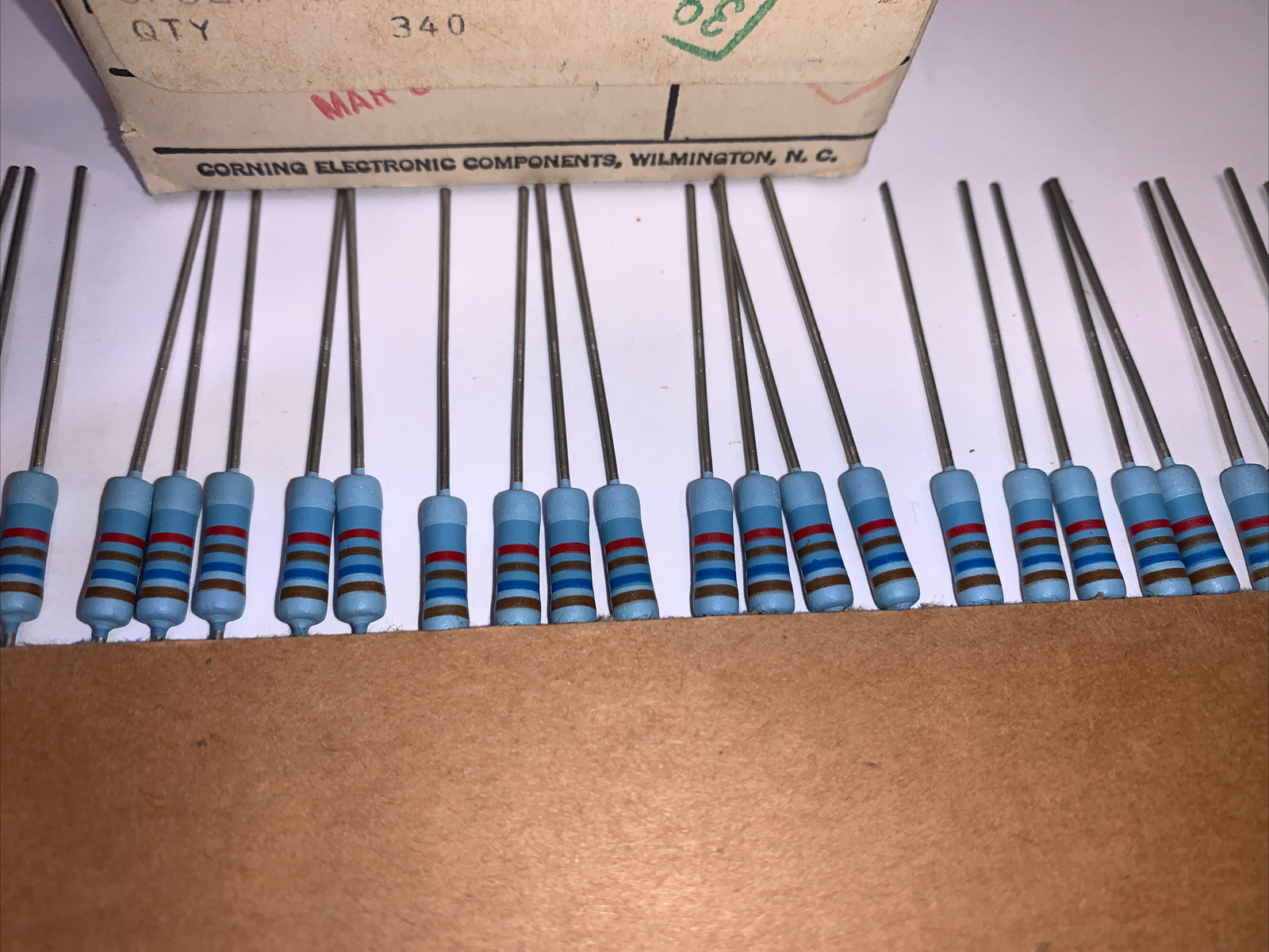 CORNING -tin-oxide Resistors 160 Ohm 1 Watt 2% New Pack Of (30) | eBay