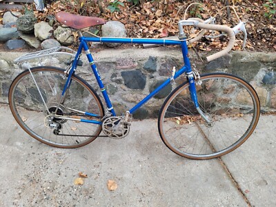 Vintage Bicycles - Vintage Fuji - Nelo's Cycles