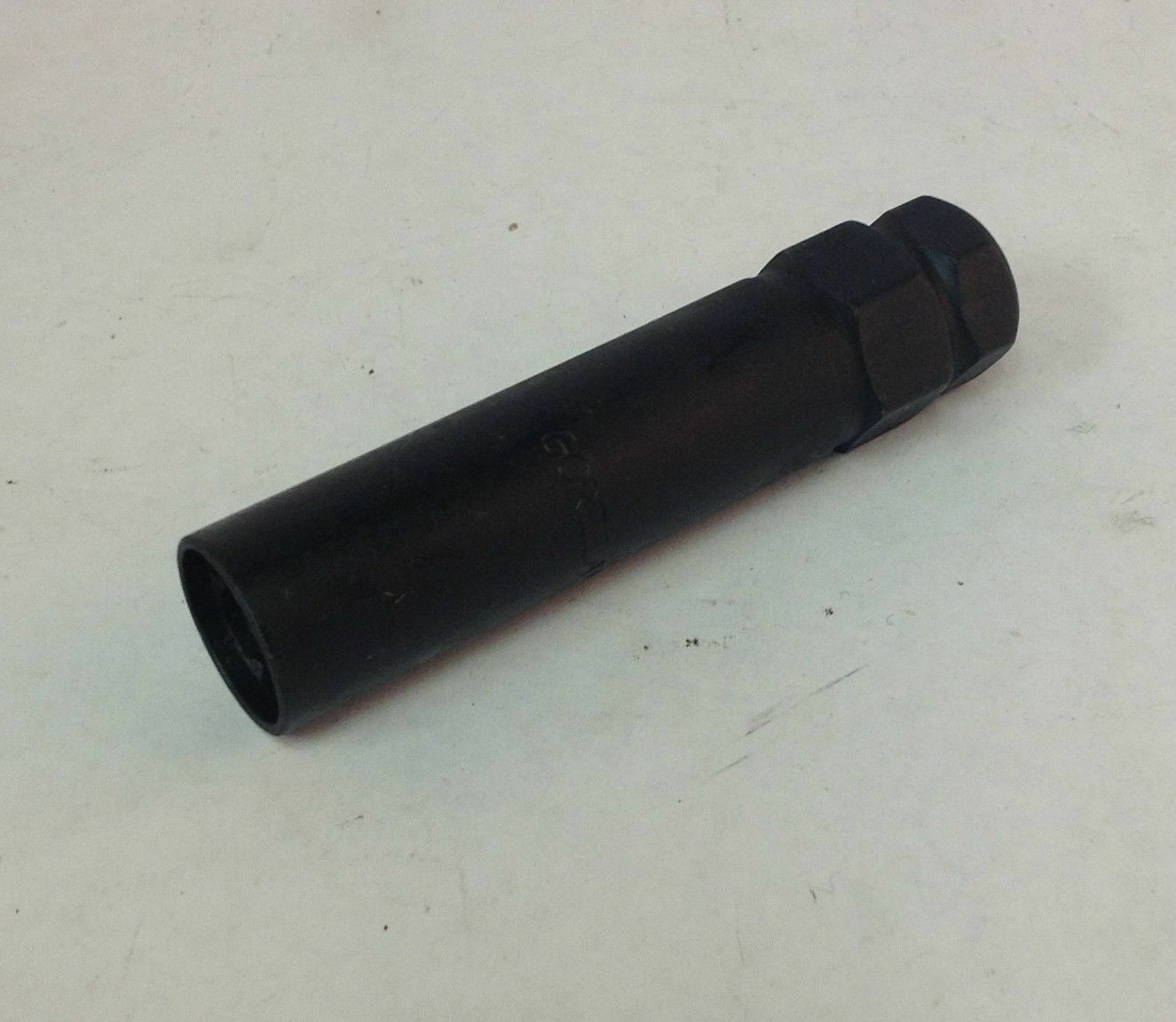 Gorilla Black 6 Spline Lug Nuts Key Car Replacement Socket 1921SD-Key ...