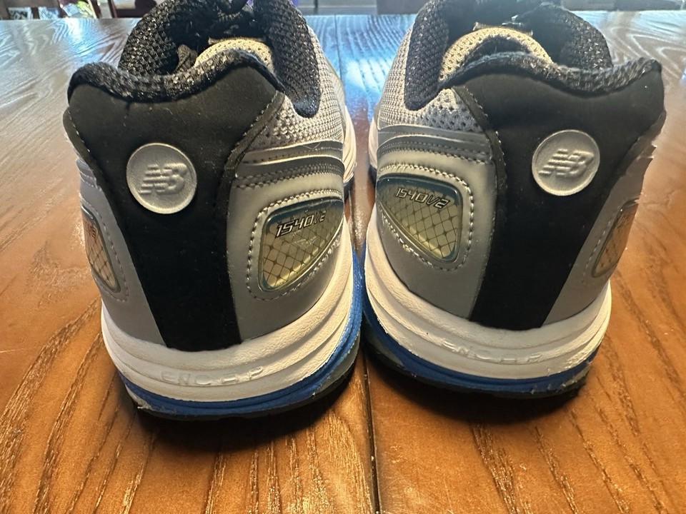 New Balance 1540 V2 Silver Blue Casual Sneaker Mens Size 9 4E EUC | eBay
