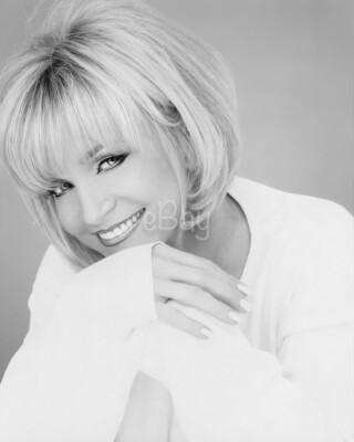 8x10 B&W photo of Country Singing Legend Barbara Mandrell. | eBay