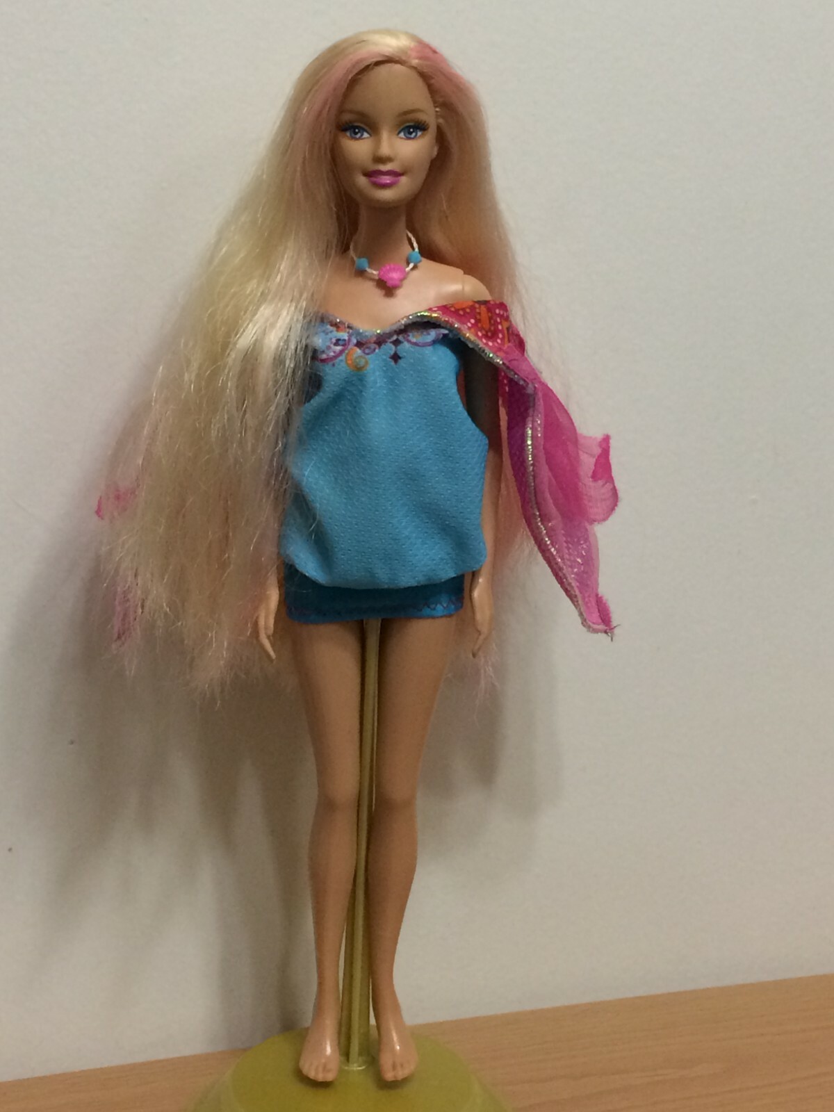 Barbie In Mermaid Tale Princess Streak Color Change Hair Tattoo Merliah ...