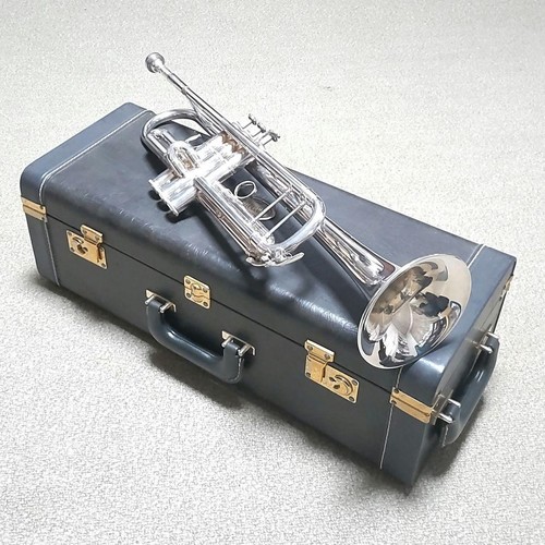 Yamaha YTR-8335HS B Trumpet Custom Xeno Series Heavy Build Professional ...